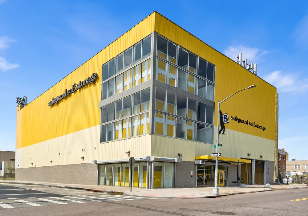 Self Storage Units Ozone Park | Safeguard Self Storage